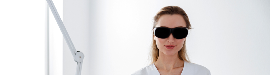 Red Light Therapy Safety Glasses: Protecting Your Eyes with Precision ...